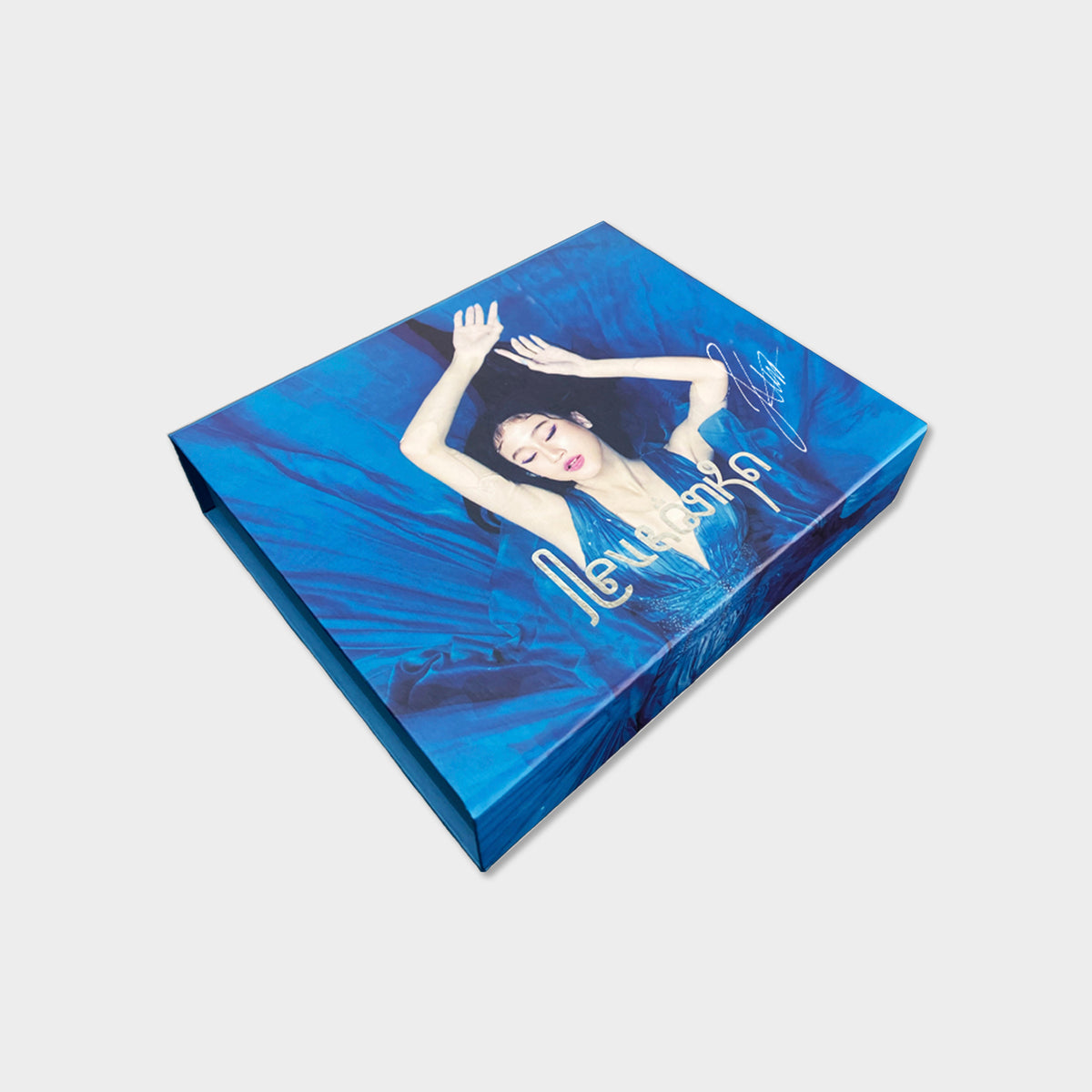 Keisya Levronka - Exclusive Boxset Bertanda Tangan – Universal Music Indonesia Webstore